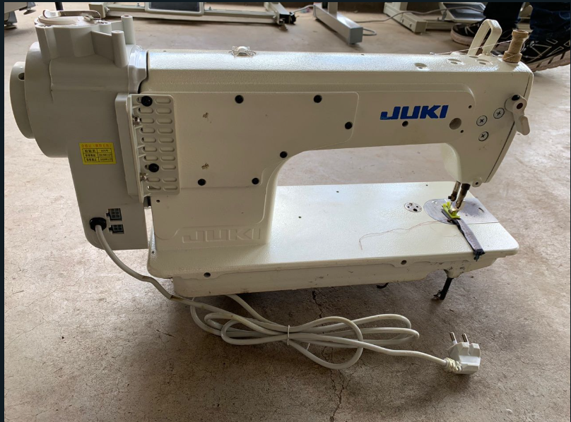Juki ddl 8700 with Direct Drive motor - Juktex Sewing Machines and Apparels