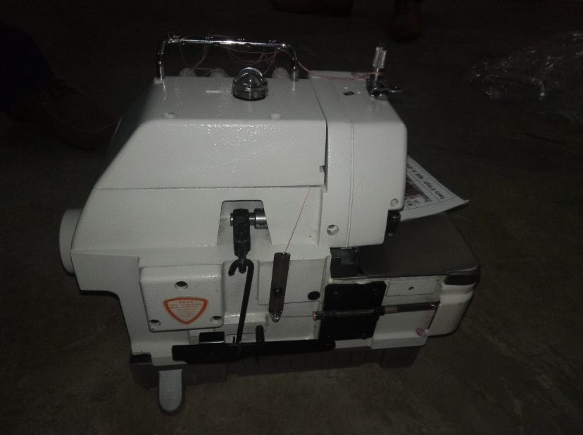 JAKTEC overlock machines - Juktex Sewing Machines and Apparels